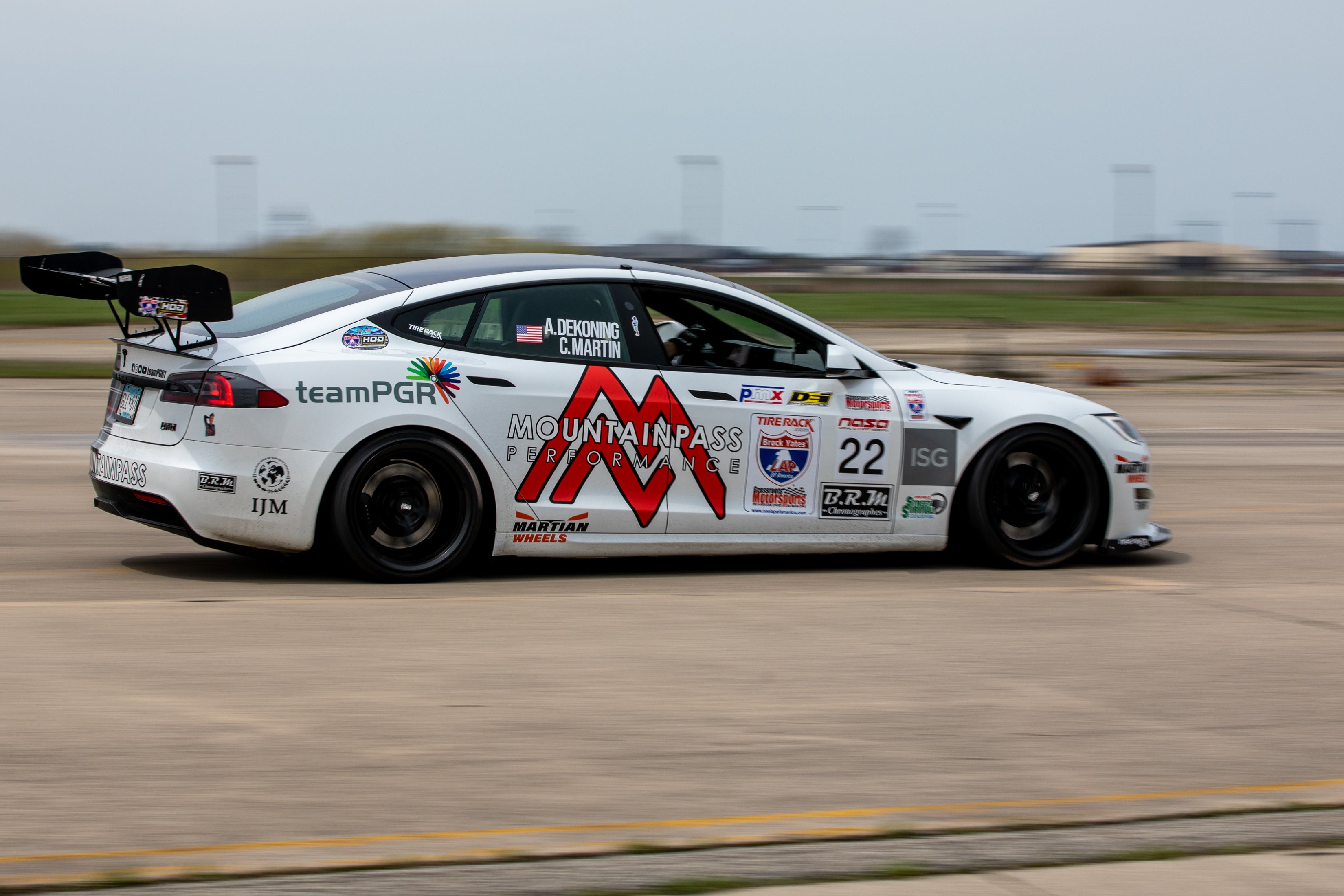 Model X Track Packages – zevcentric